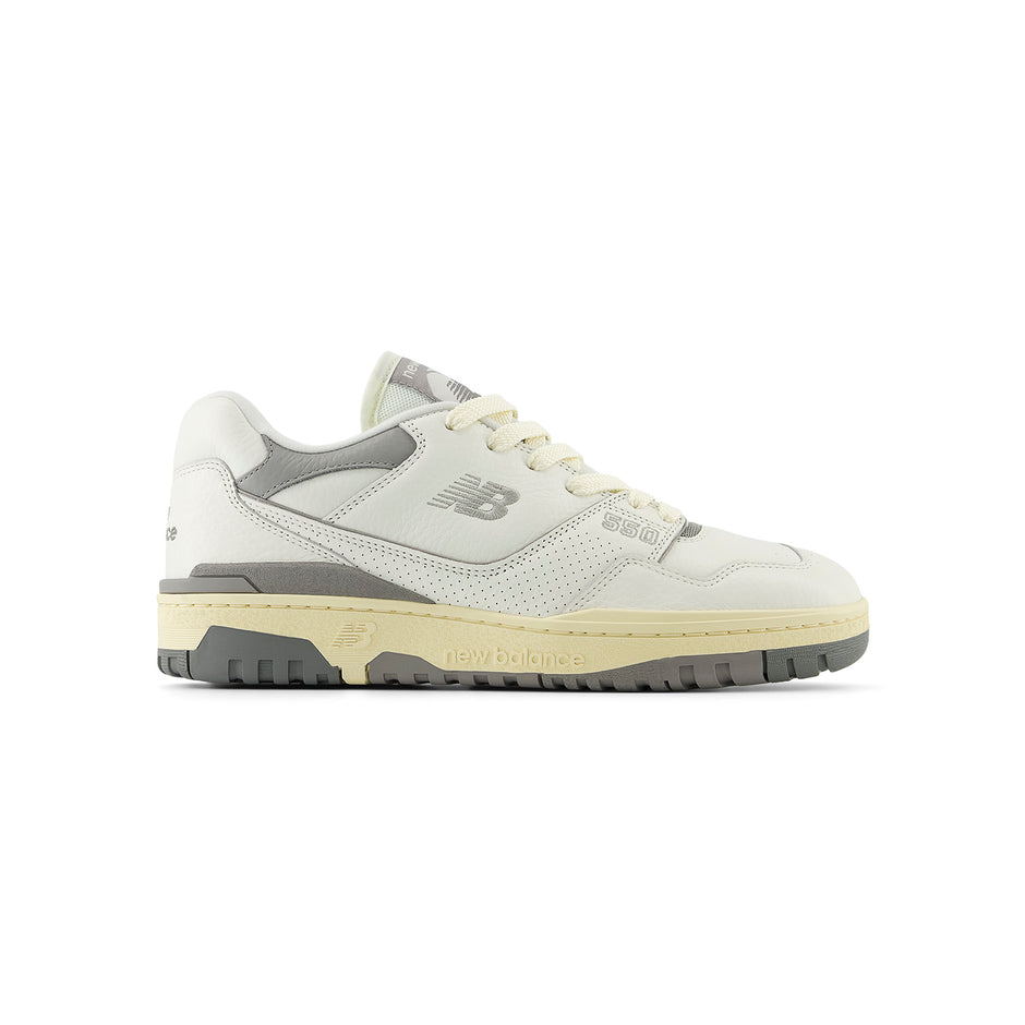 New Balance 550 – THN